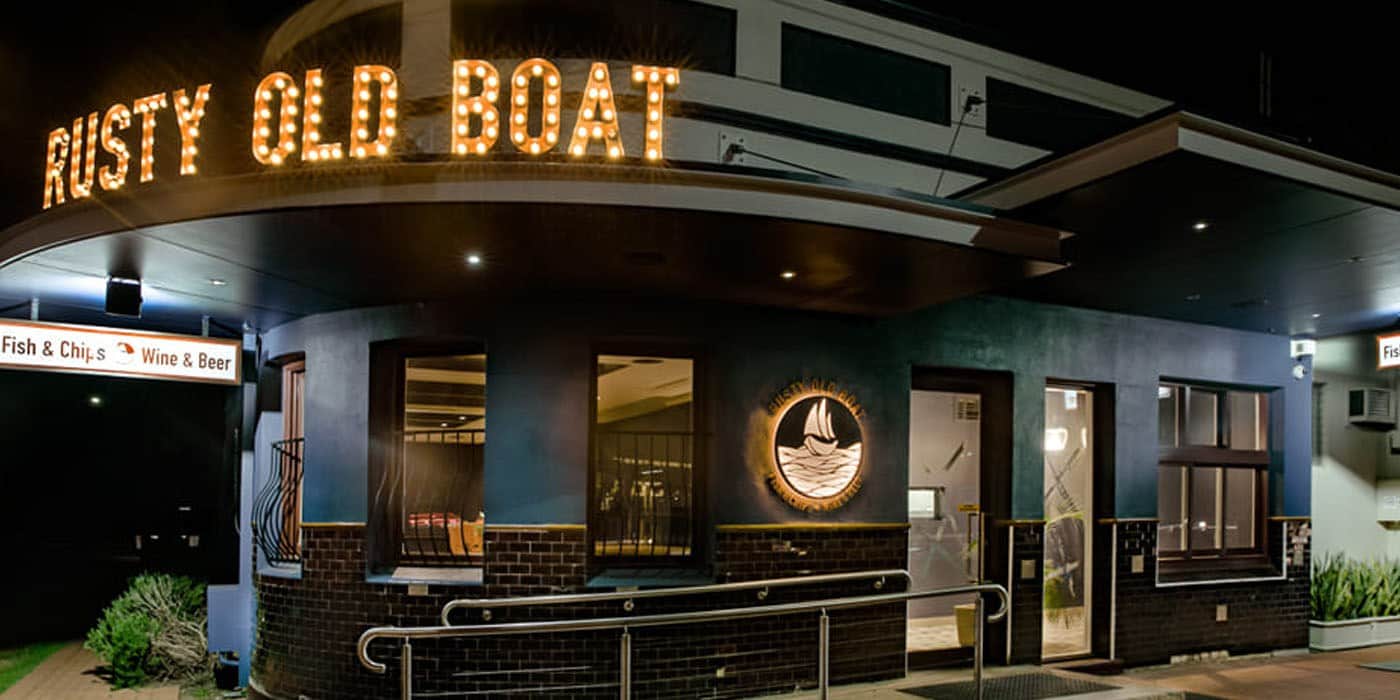 Rusty Old Boat | Swan Valley